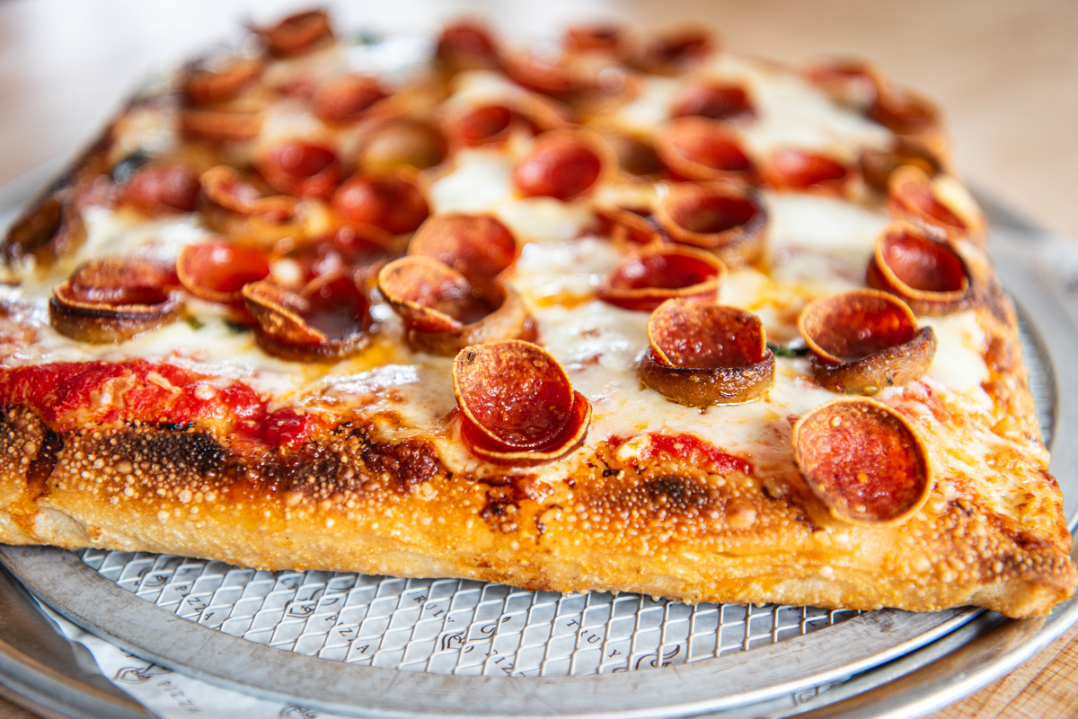 The Pepperoni Format That’s Changing the Look of Pizza - HFIC Mexico